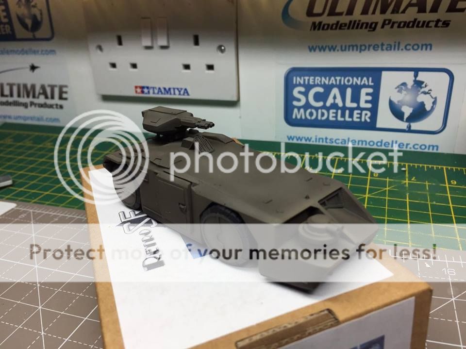 Paul's Retro kit 1/72 Aliens M577 APC - International Scale Modeller