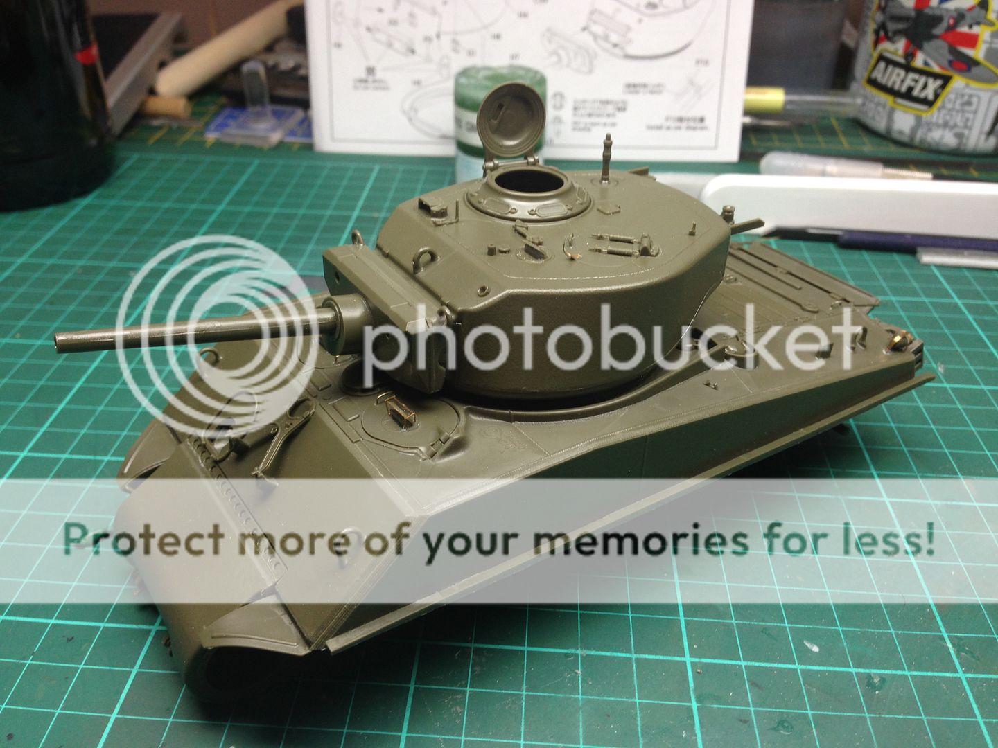 1/35 Tasca US Assault tank M4A3E2 Sherman Jumbo - Page 1 ...