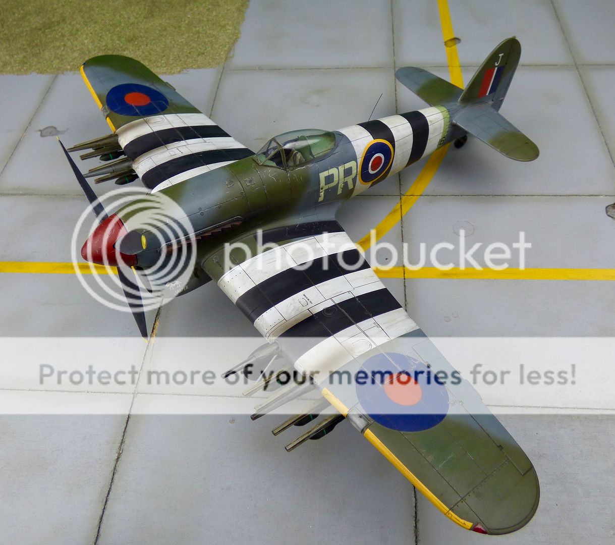 Italeri (Hasegawa Rebox) 1/48 Hawker Typhoon Mk1b Jim Baldwins 48 hour ...